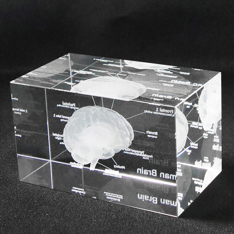 Cube de gravure Laser 3D en cristal – KalisTrace-Design Construction